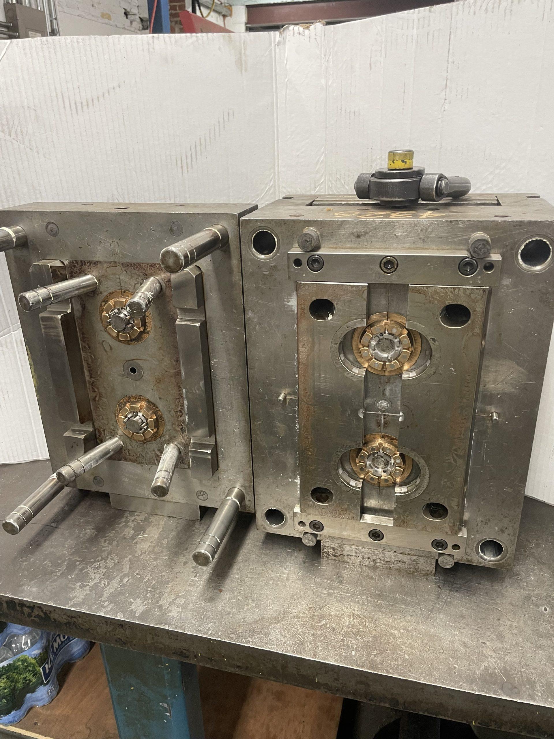 Custom Plastic Injection Molding - Recto Molded Products